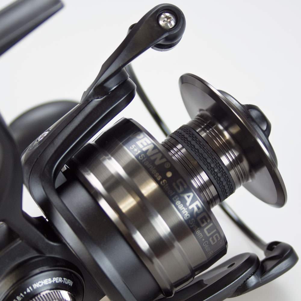 Penn Sargus II 8000 310m/ 0,46mm - 5,30:1 - 853g