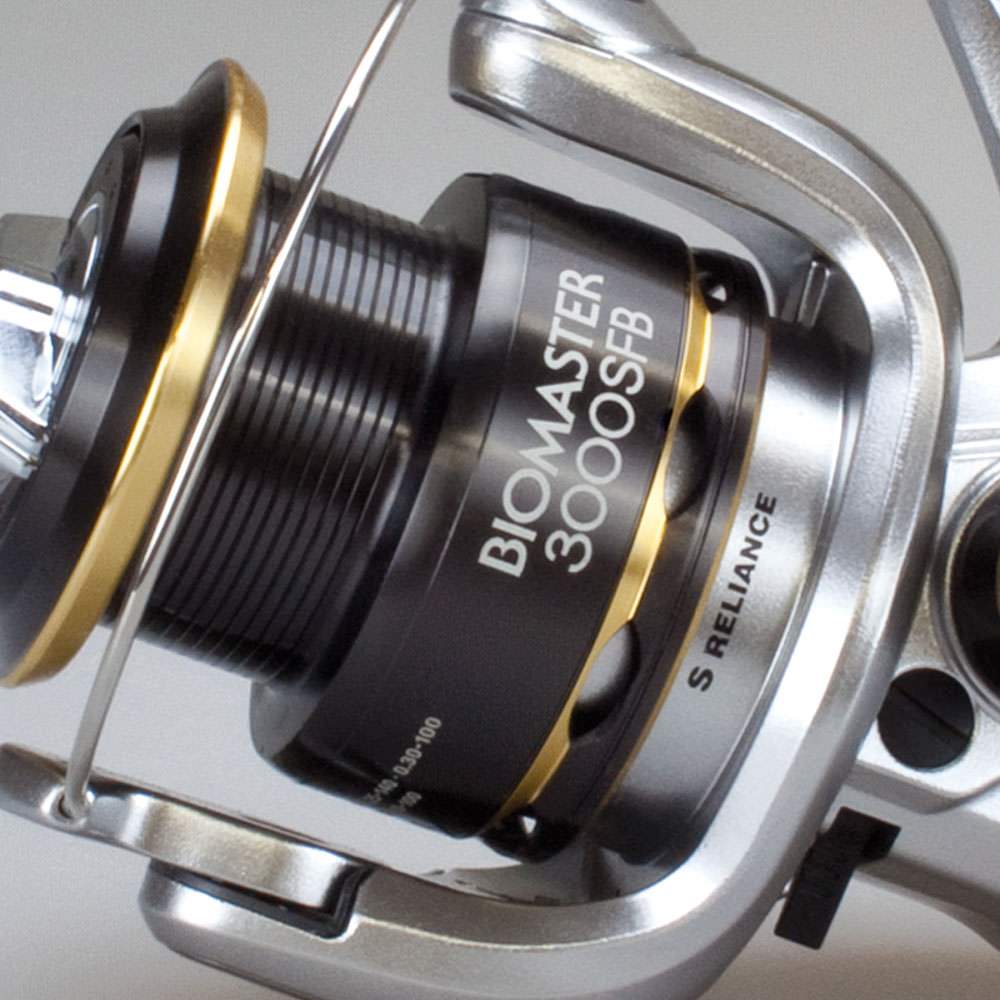 Shimano Biomaster 3000 SFB 100m/ 0,30mm - 4,8:1 - 260g