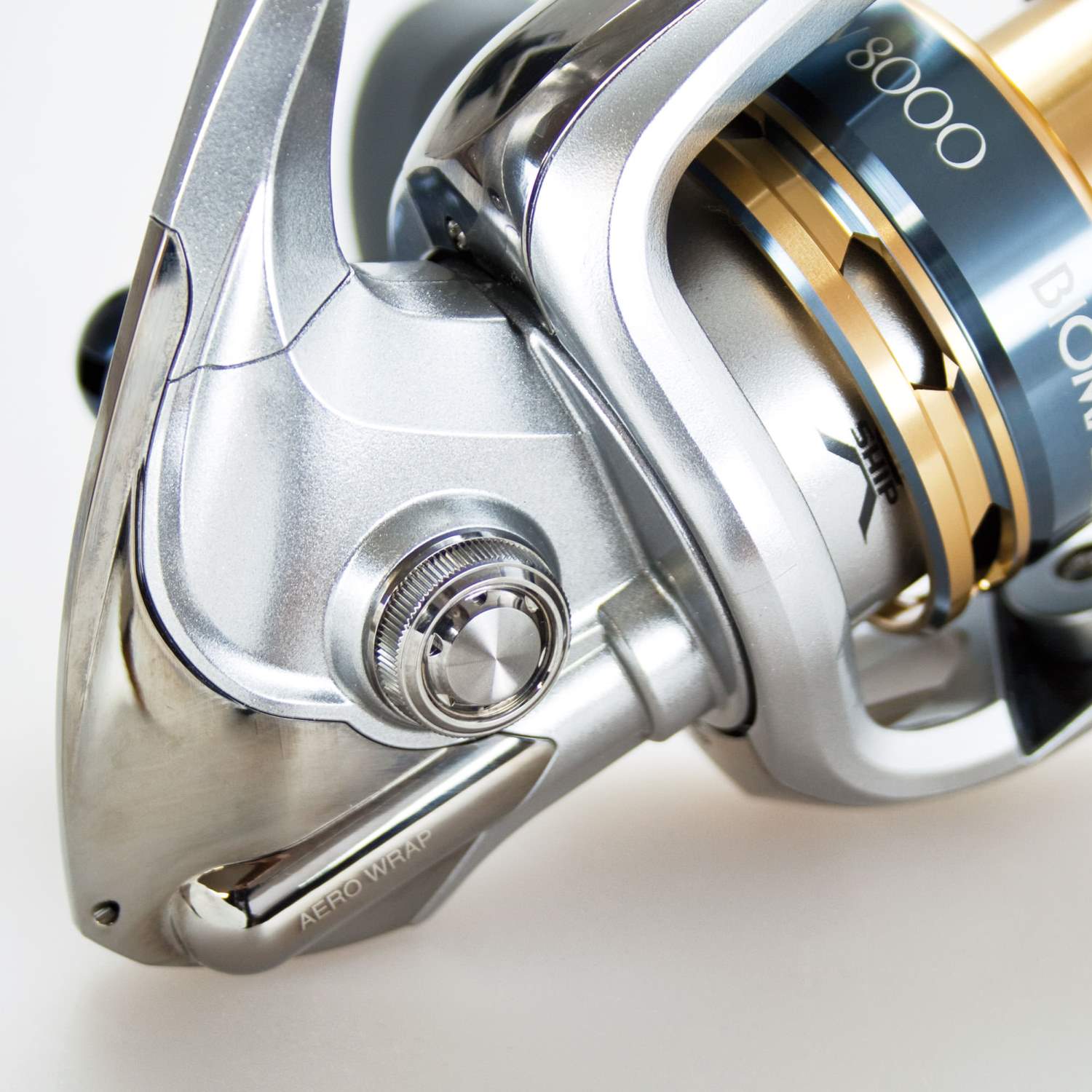 Shimano Biomaster 8000 SW-A PG Saltwater 230m/ 0,40mm - 4,8:1 - 545g